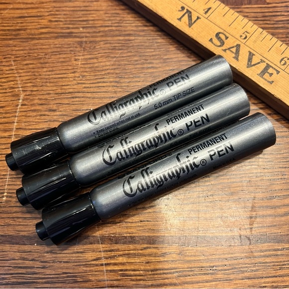 sanford | Office | 3x Nos Sanford Calligraphic Calligraphy Pen Markers ...